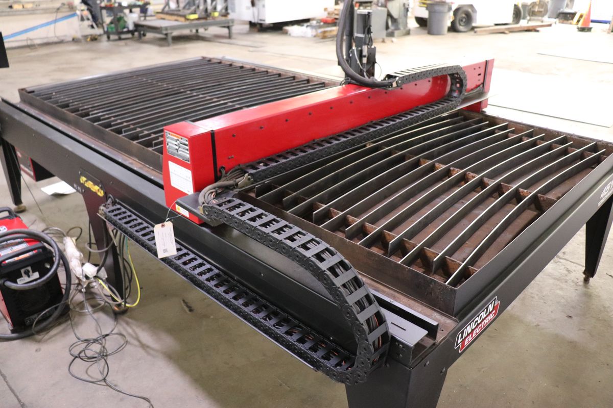 Lincoln Electric 4510 Torchmate 5' x 10' CNC Plasma Table w/ Flexcut 80 Plasma Cutter - The ...
