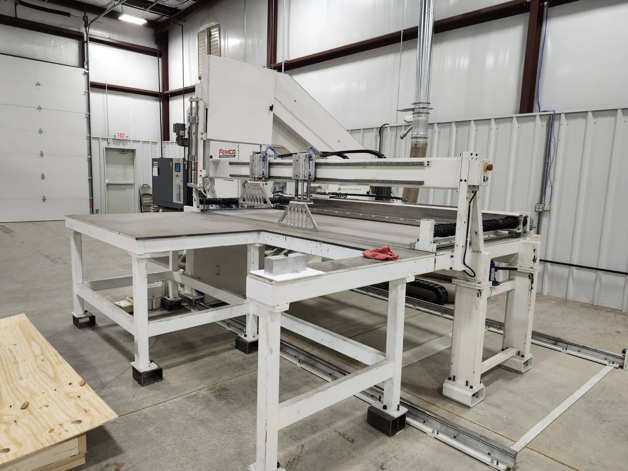 Femco B-5 Saw Ferry Industries Femco Precision CNC Bandsaw - The ...